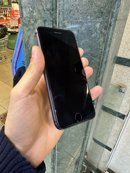 iphone 8 64Gb ideal