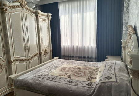 Chilonzor Farhod bozor yonida Oilaga va inastranga