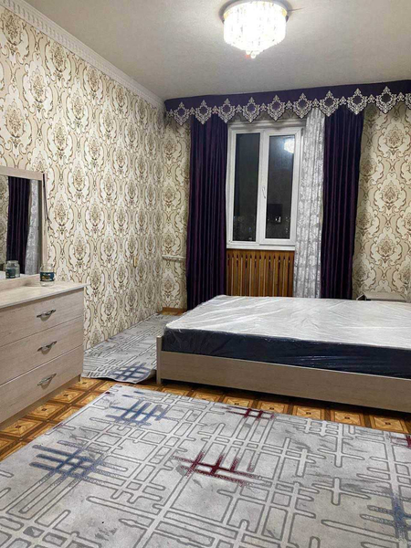 3 xona 4 xona qilingan. uzimni uyim makler yuq