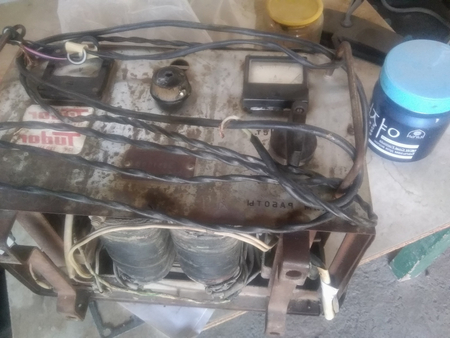 Авто зарядное устройство