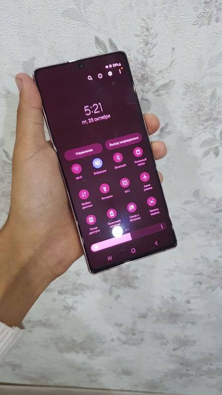 Samsung Note 20 8/256 talik sotiladi obmen ham bor