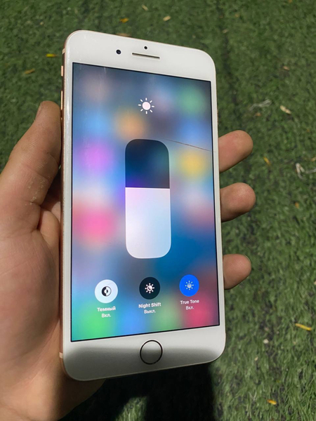 Iphone 8+ naxtga