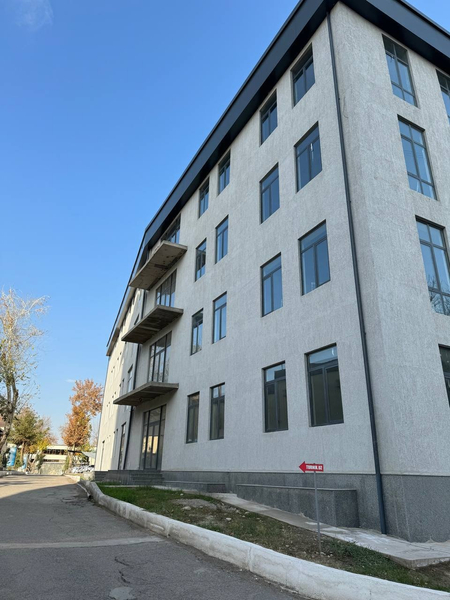 Продаётся отдельно-стоящее здание,  3300 мкв, Алмазарский р-н