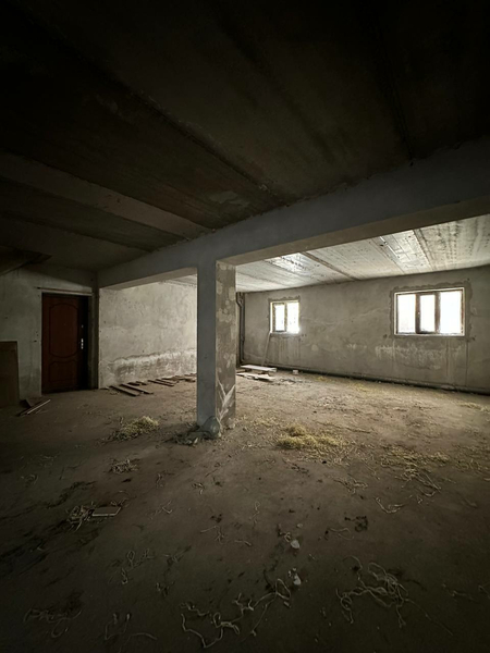Замона 6/1/4 216 м² дуплекс, коробка