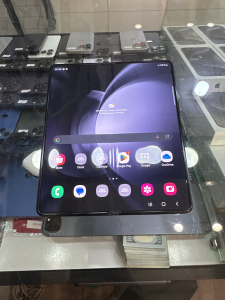Galaxy Samsung Z Fold 5 12-256 gb black