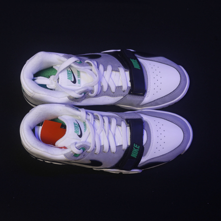 Кроссовки NIKE air trainer US8.5 42 размер.
(Оригинал).
