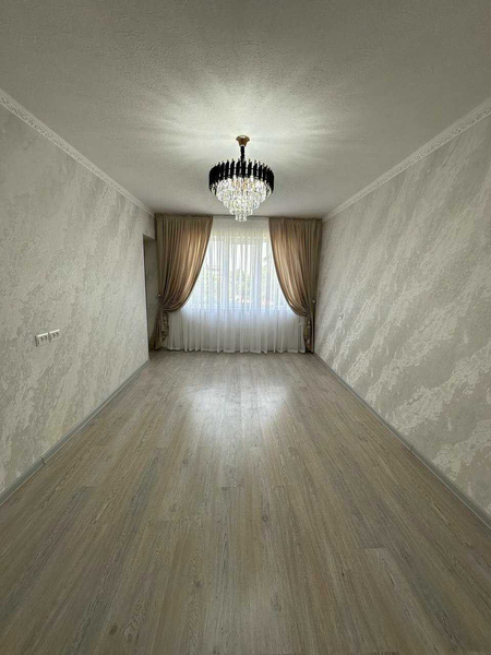 №2860.Продается 3х-комнатная квартира.