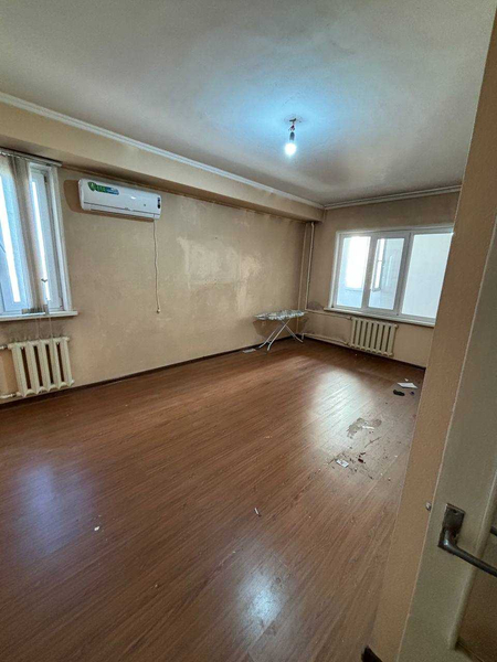 СРОЧНО !! Продается квартира в Яшнабаде 1/5/12 (50 кв/м) Авиасозлар 4