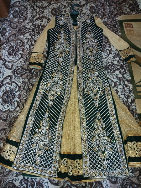 Zor kiyimlar yangiday