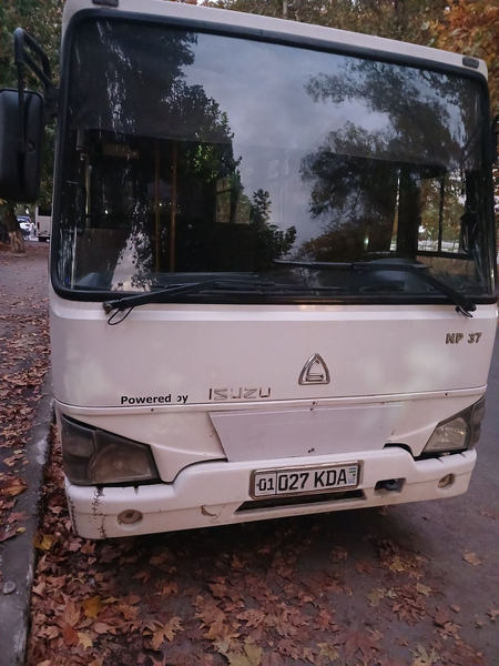 Продаётся Isuzu np37