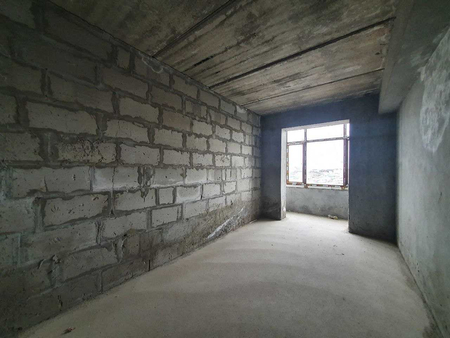 Продается 85 кв.м квартира в Новостройке (коробка) с кадастром!