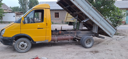 Самосвал клиннан