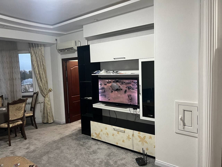 Продам 2х комнатную квартиру на Ц-2