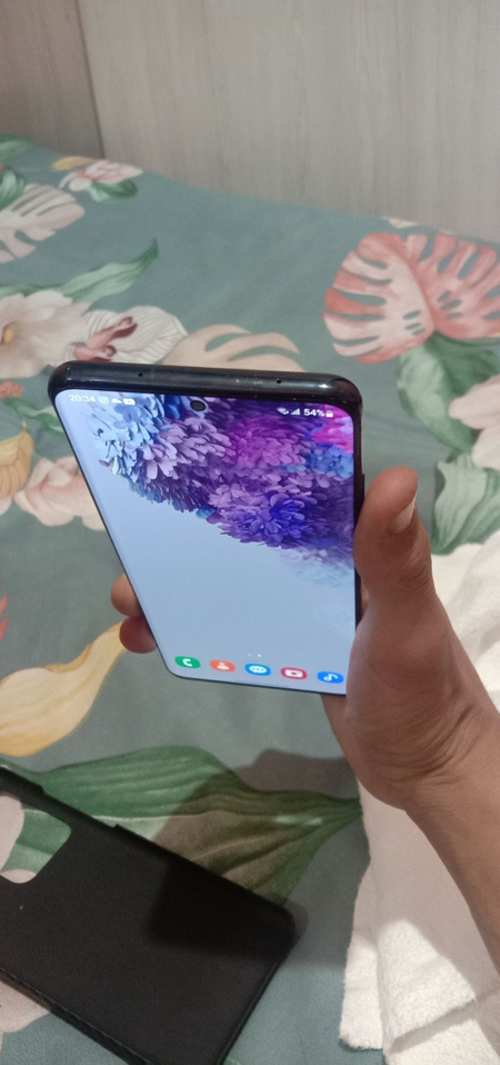 Samsung S20 ultra 5g 12/256gb  imei afisalni ótgan aybii yo 1