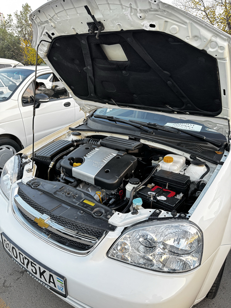 Chevrolet Lasetti 1.8 2011 yil probeg 320,000 ozimni moshinam benzinda