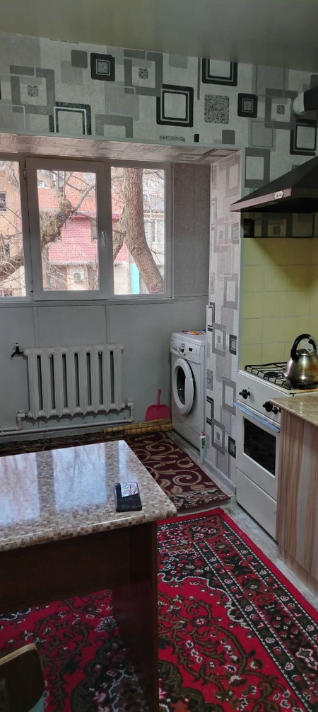 Чиланзар 8 квартал 1/2/4 Кирпич срочно 47000$