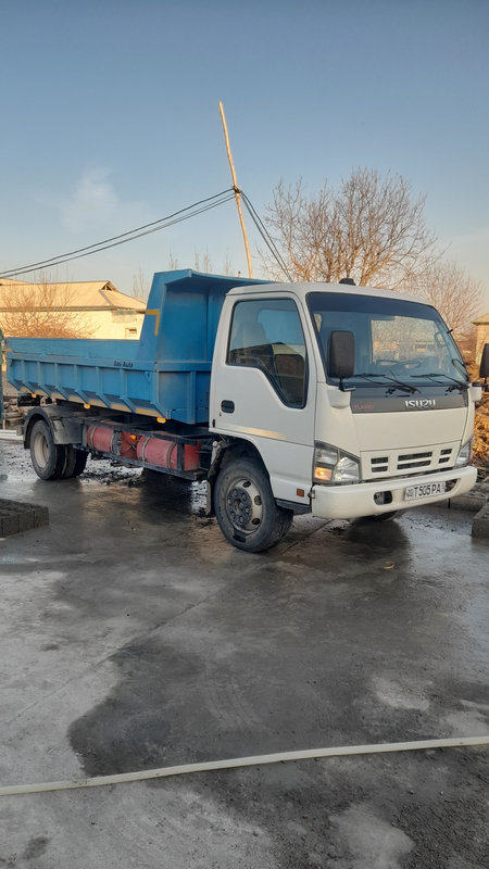 Isuzi 2017-yil 209000yurgan