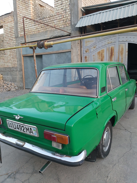 vaz 2101 sotiladi