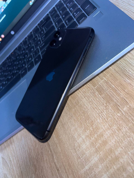 iPhone 11 Black 128GB коробка и док