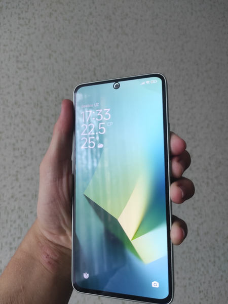 Xiaomi Redmi Not 13 
Состояние новое ( пользовался 20 дней ) 8/128гб
К