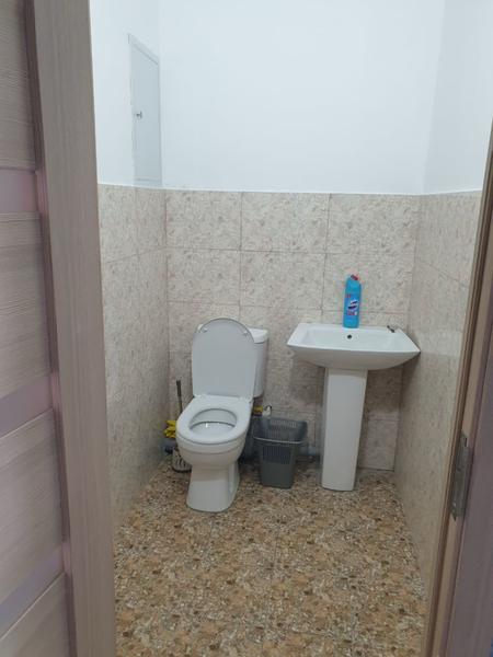 Продаётся 3 комн, 97 кв, 5й этаж
