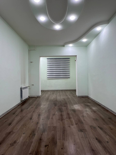 Продаётся офис 95м2 / улица Шампанский