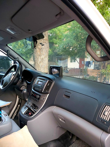Hyundai Starex sotiladi