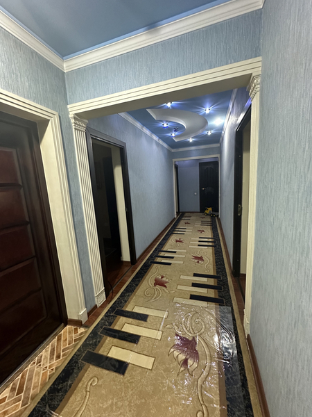 4комнотная квартира