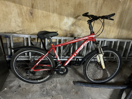Velik sotiladi B/U