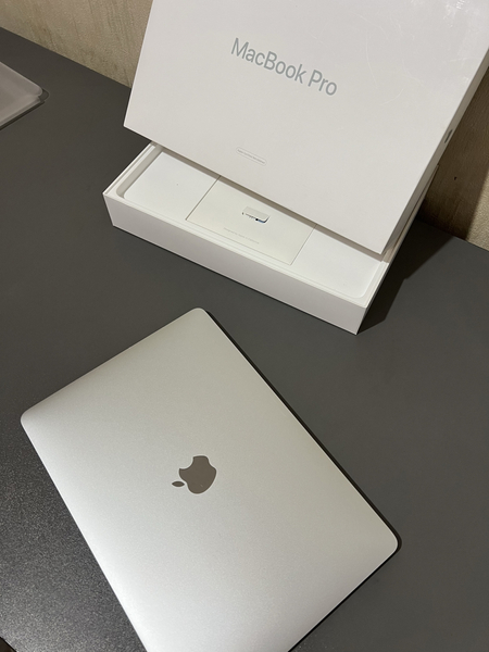MacBook Pro 13 inch 512 Gb Karobka