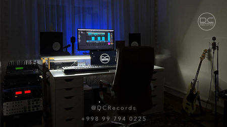 Студия звукозаписи DC Records.