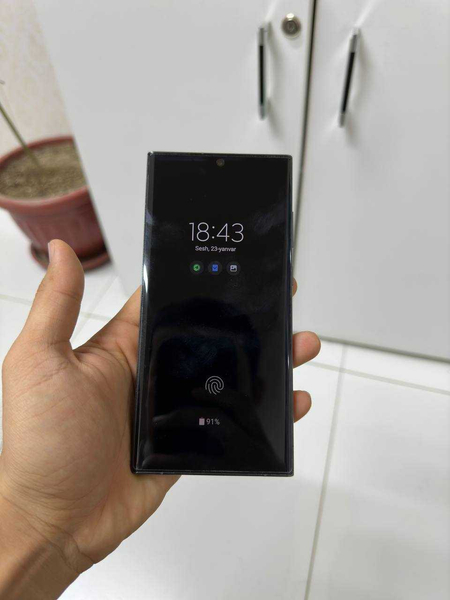 Samsung S23 ultra. 256GB