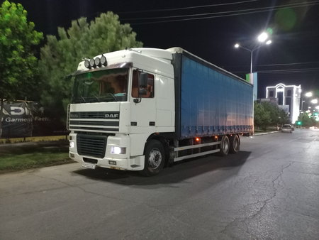 DAF Сотилади 2002 йил Аппарат