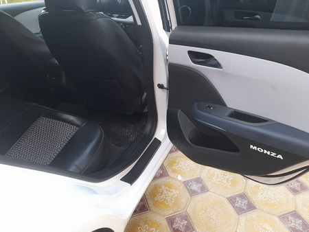 Monza Carbon laminatsiya o’rniga skidkada