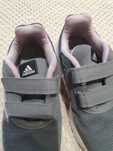 Кроссовки для девочки ADIDAS
