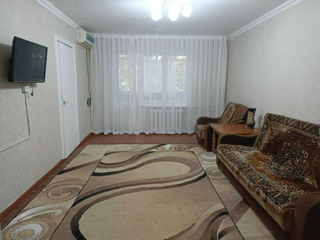 Парус/Чиланзар-6кв 1-комн. ПУСТАЯ+ Холодильник +Палас 250 у.е + МАКЛЕР