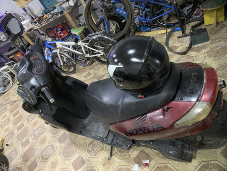 HONDA skuter sotiladi 172 kublik