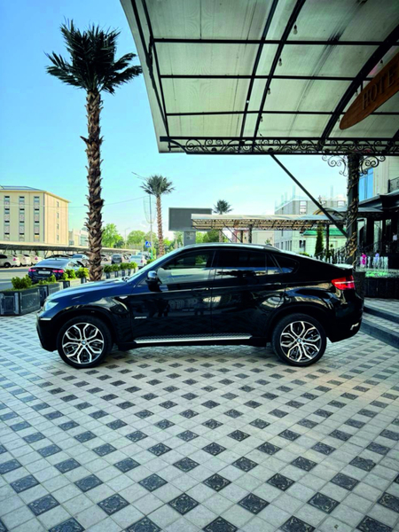 BMW X6 4,4 twin turbo