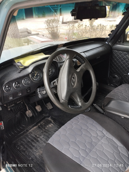 Автомобиль ваз 2106 92года