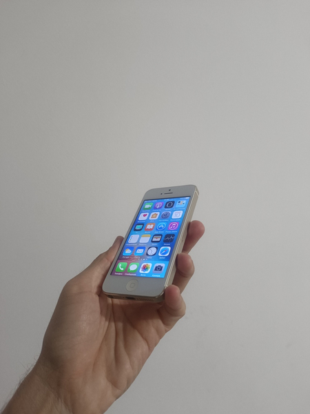 Iphone 5/16 GB Xolati Rasmdaka IDEAL