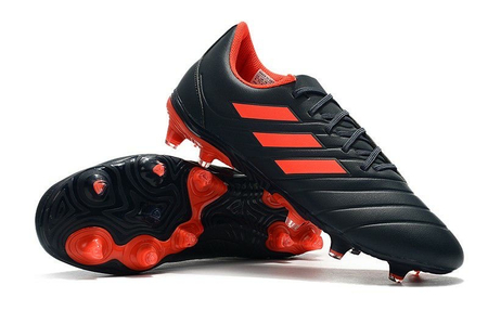 Butsi Adidas sifati Zo’r Model: Copa Dostavka bor