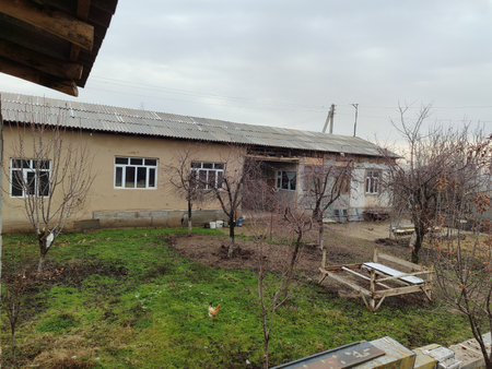 Chinoz tumani Isloxot MFY da xovli sotiladi