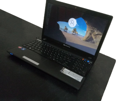 Packard Bell EasyNote TM81 — мощный ноутбук для игр и монтажа