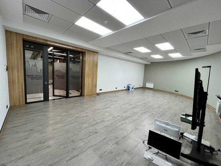 Аренда офиса напротив Piramit Tower | 45 кв.м.