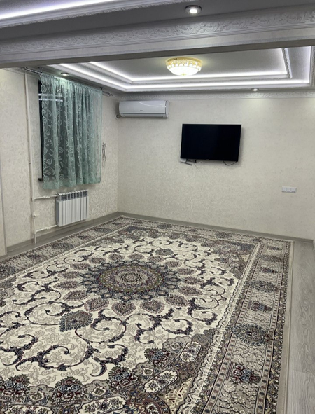 На Ц квартале Чиланзарского района продается квартира. 3/3/4
