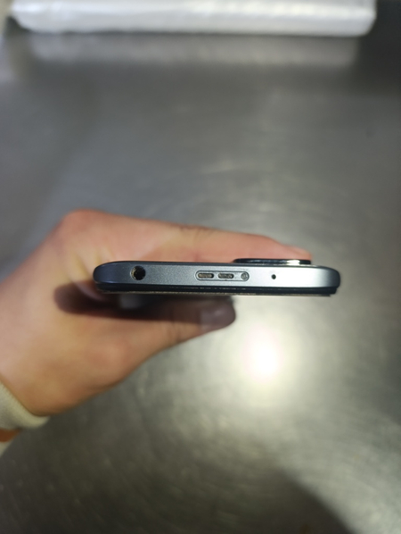 Redmi 10  8/128.