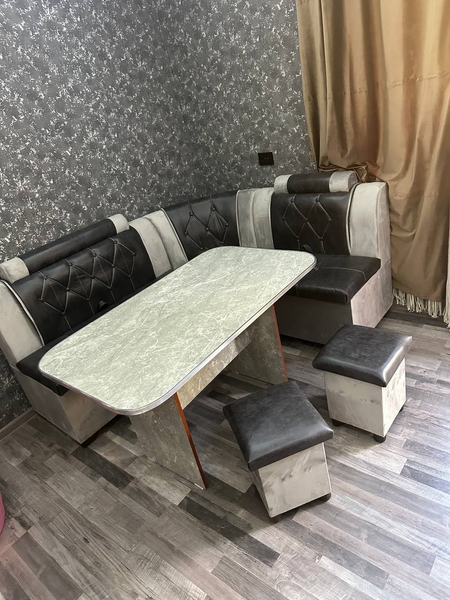 Кухни уголок 150-180 пуфик 2та стол 120.70