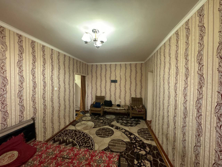 Юнусабод 19.кв 1/5/5 Срочно квартира
