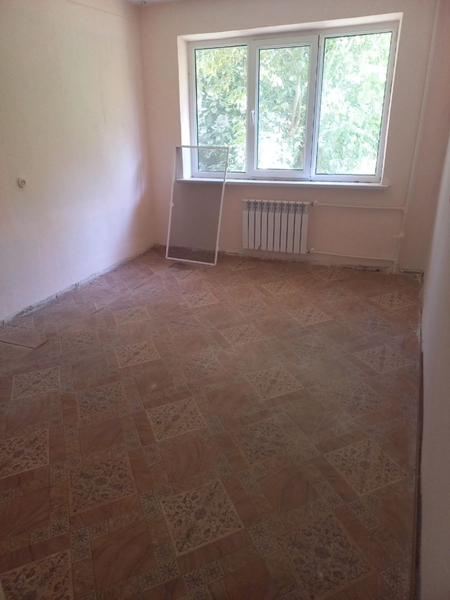 Продаётся 1 комнатная квартира в Чирчике