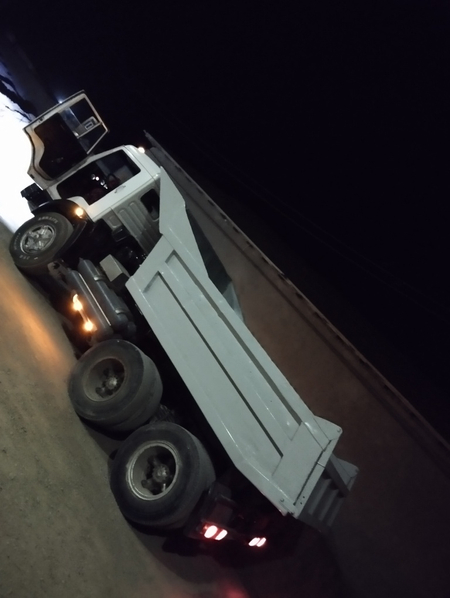 Kamaz samasval sotiladi